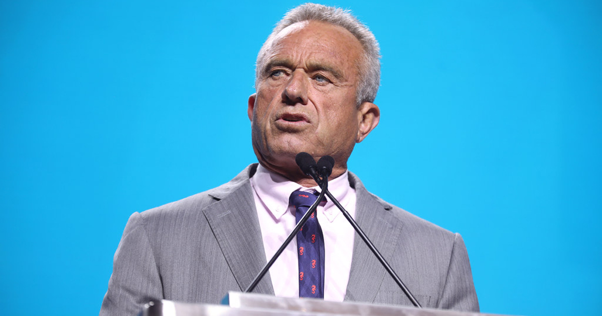 RFK Jr. Recommends Children Smoke No More Than Two Cigarettes a Day